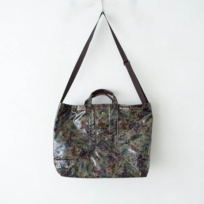 【2022SS エバゴス ebagos run run jump hope roll and go PVC フラワートライアングルトート】をお ...